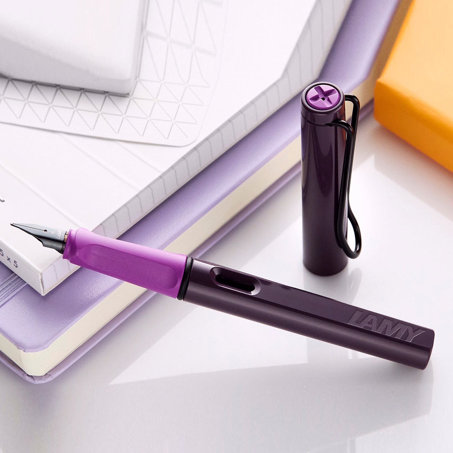 Lamy 0D8 Safari Violet blackberry Fountain Pen (Special Edition)