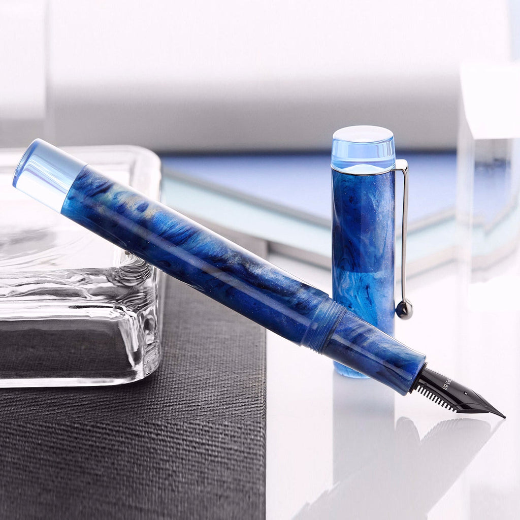 Opus 88 Demo Sapphire Fountain pen
