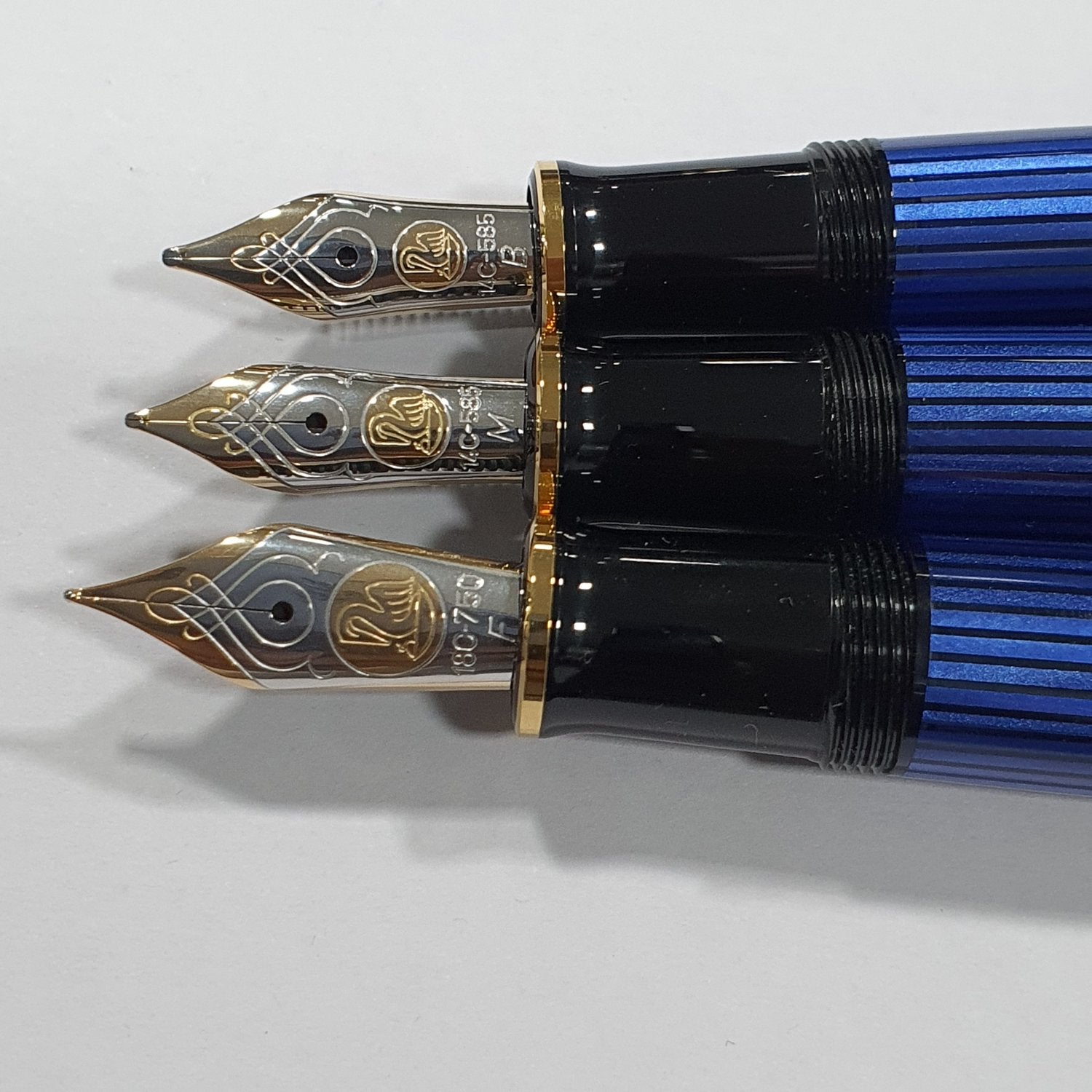 Pelikan Souveran M400 Black/Blue Fountain Pen | Germany | Onlinemantra.in