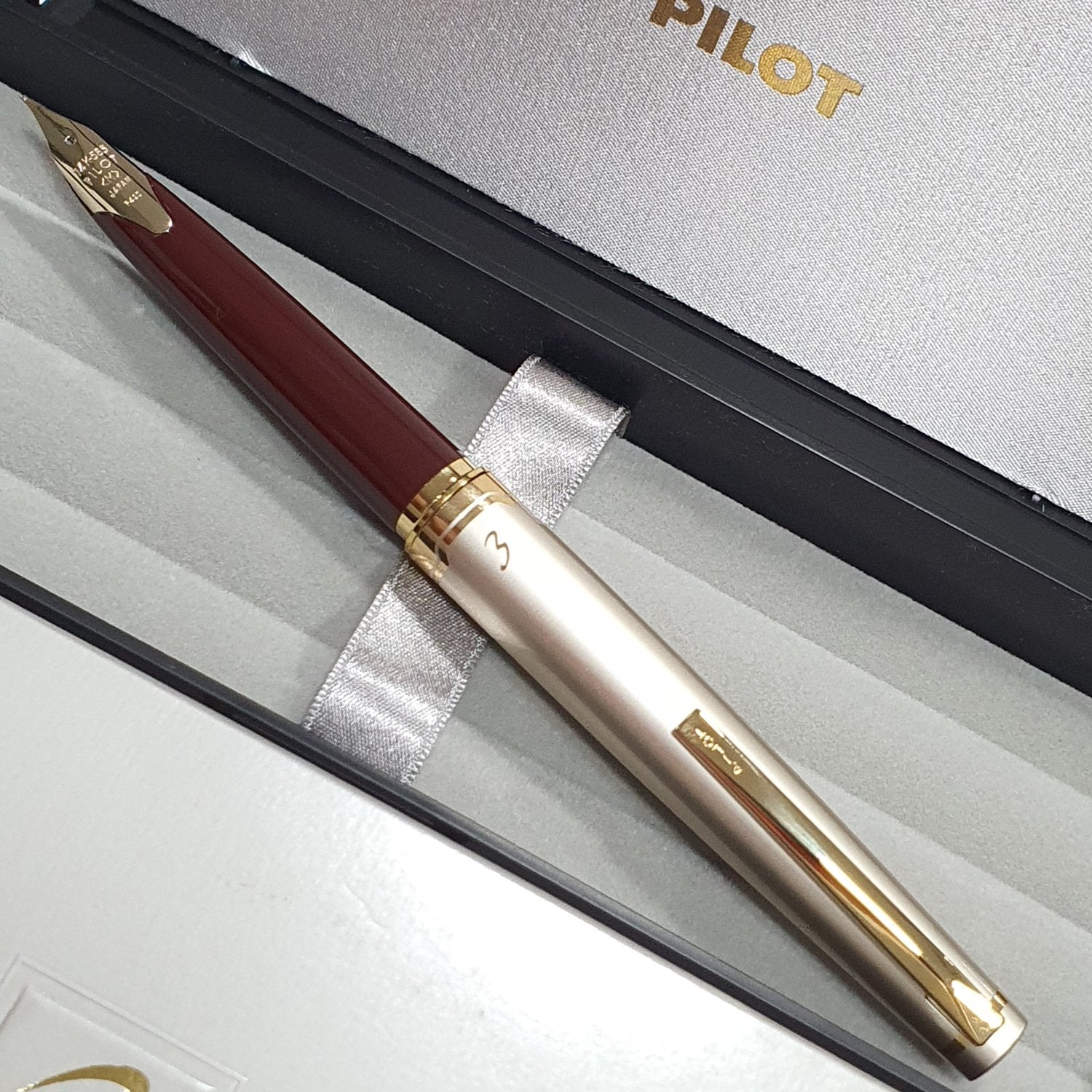 Pilot Elite 95s Deep Red Fountain Pen | Japan | Onlinemantra.in